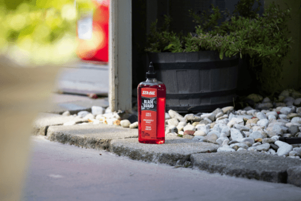 STA-BIL® Blade Guard – Gold Eagle